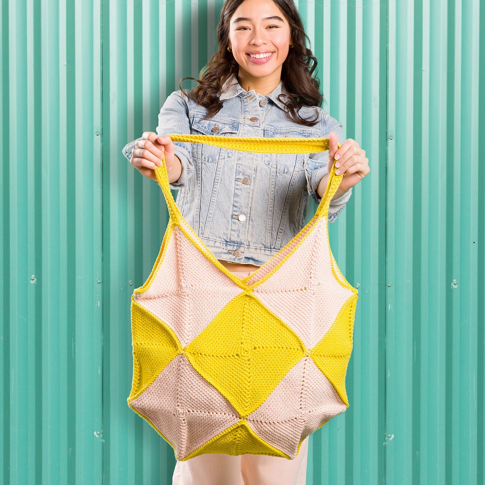 Crochet Heart Granny Square Tote Bag - Free Pattern - The Patterns