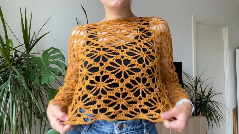 Crochet Extra Lacy Flower Top Step By Step Free Pattern - The Patterns