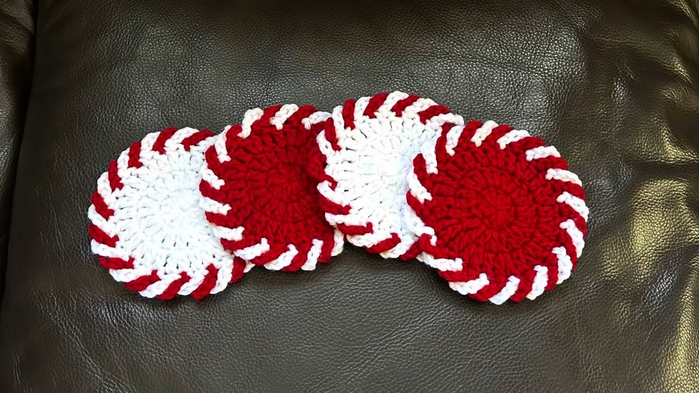 Simple And Easy Crochet Peppermint Coaster Pattern For Table Decor ...