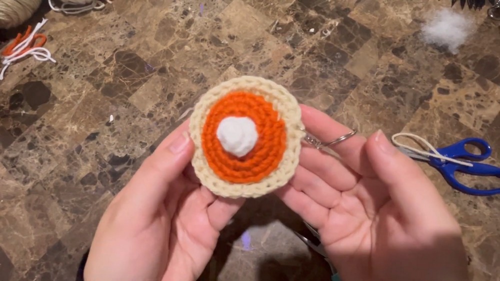 Step By Step Pattern Crochet Pumpkin Mini Pie Keychain - The Patterns